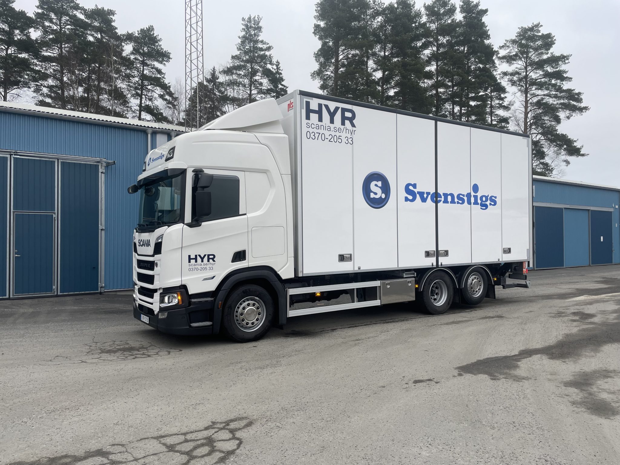 Scania R460-Super 6x2*4 fjärrbil - Svenstigs